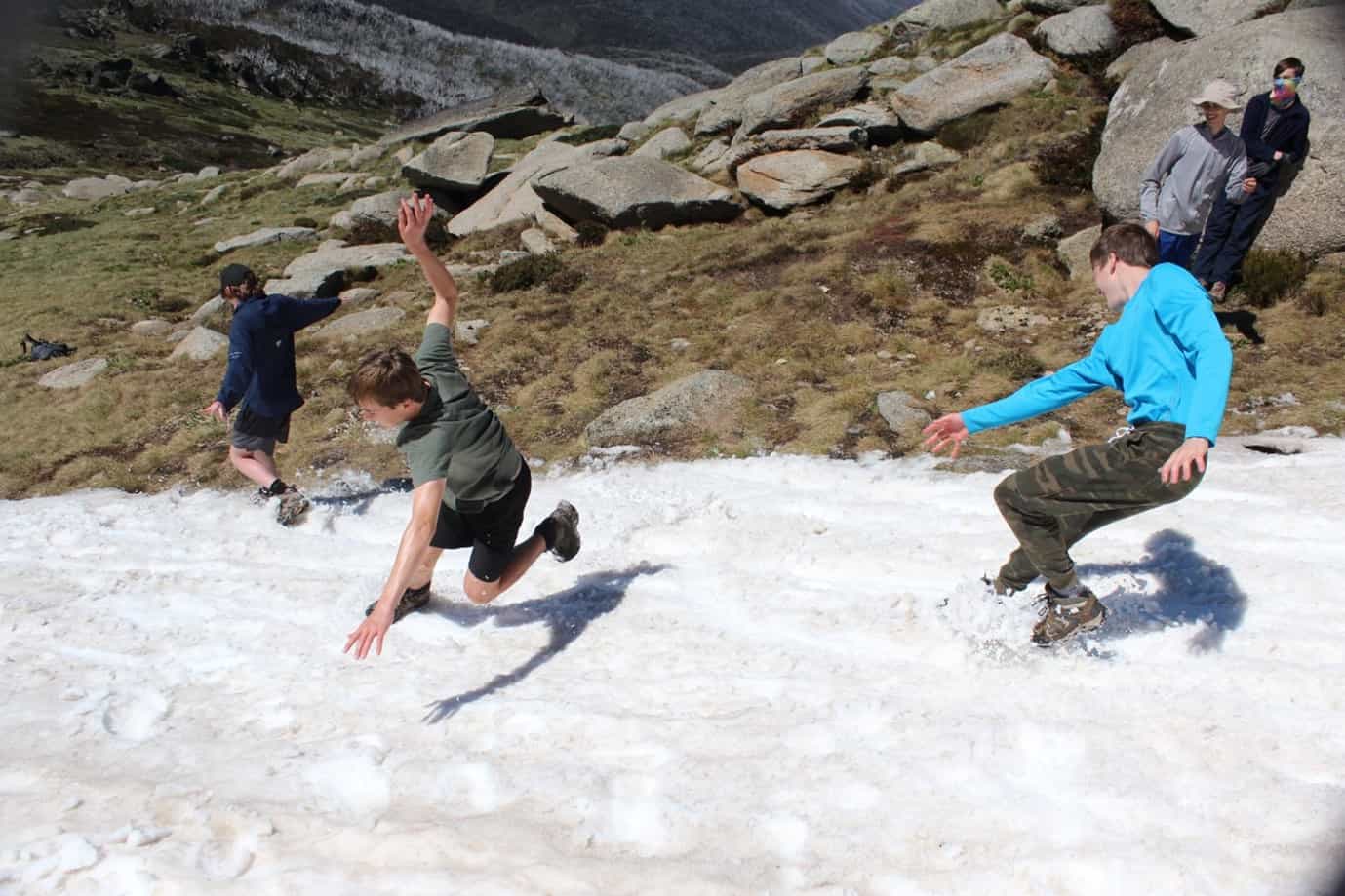 Exploring the Snowy Mountains - Alpine Activity Centre | Jindabyne Self ...